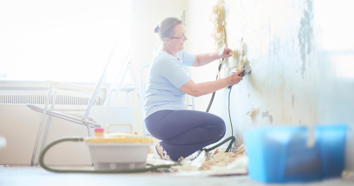 Wallpaper Steamer Remover: Reviews and How to Use